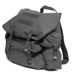 BW Rucksack mit Tragegestell | Waffen-Schaulade