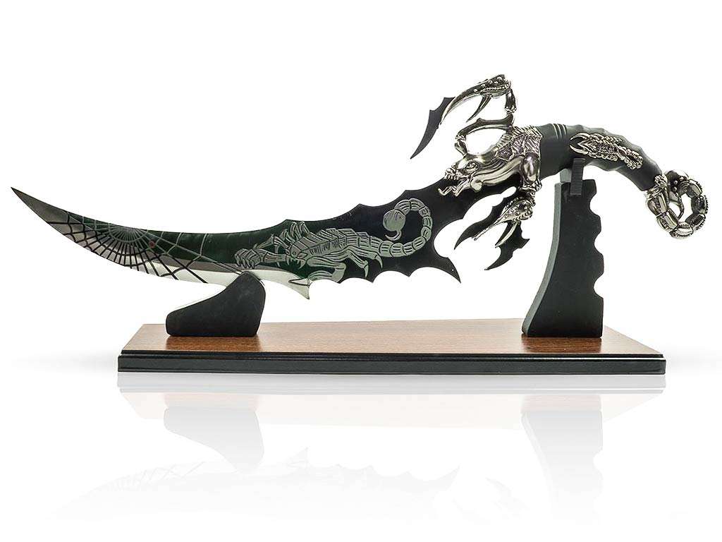 Fantasy Dolche online günstig kaufen | Waffen-Schaulade